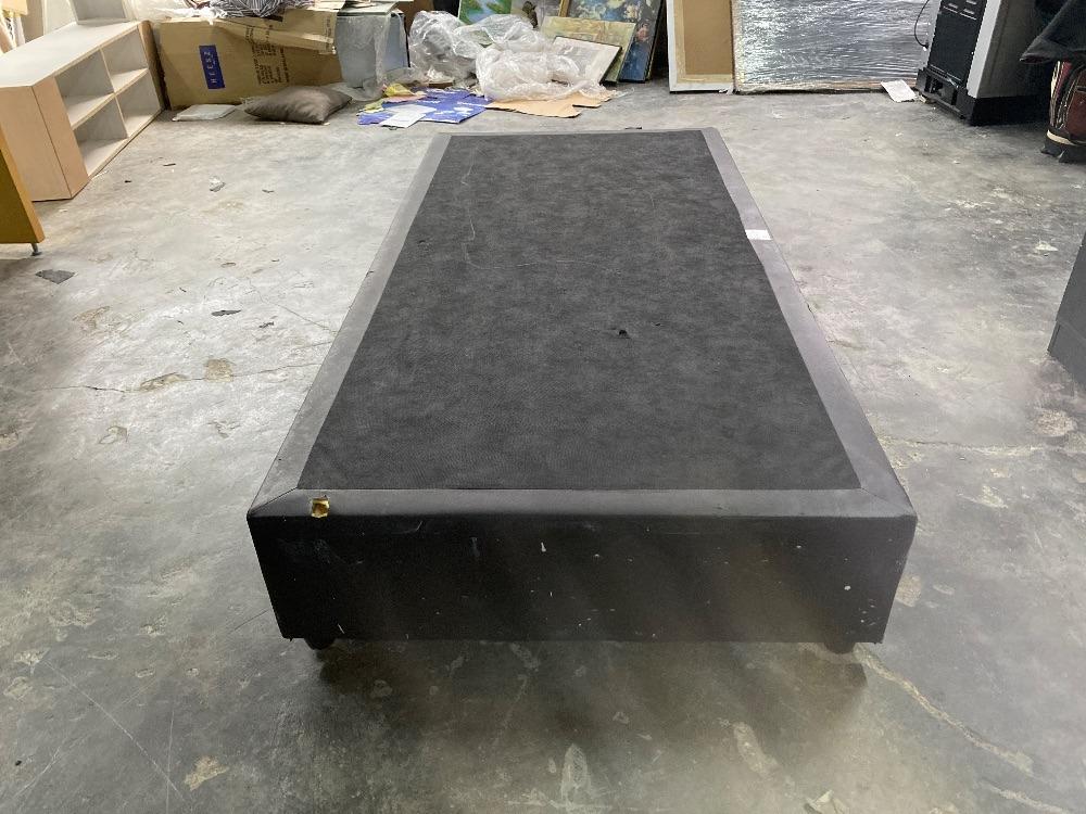 Single Size Divan Without Headboard / Divan Saiz Bujang Tanpa Kepala ...