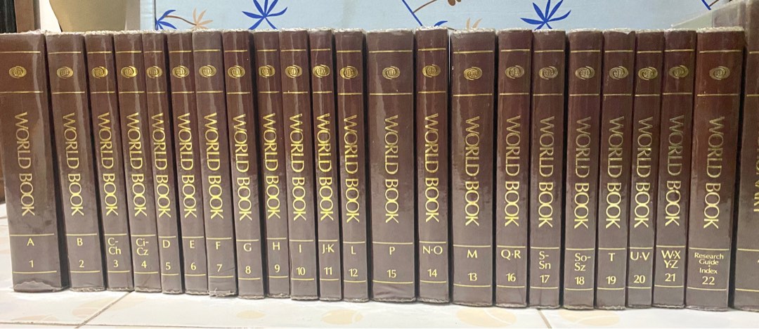 World Book Encyclopedia, Hobbies & Toys, Books & Magazines, Children's ...