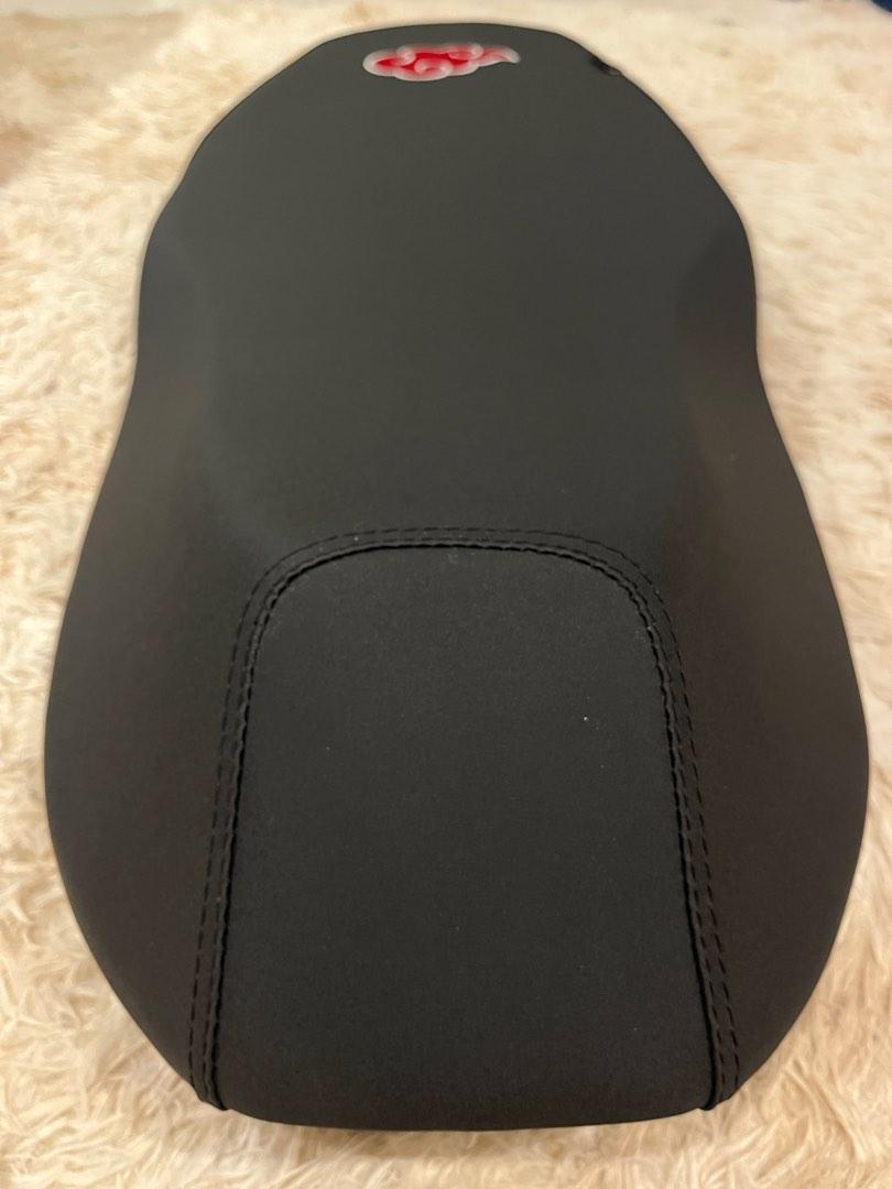 Yamaha Xmax flat seat. Custom Akatsuki embroidery, Motorcycles ...