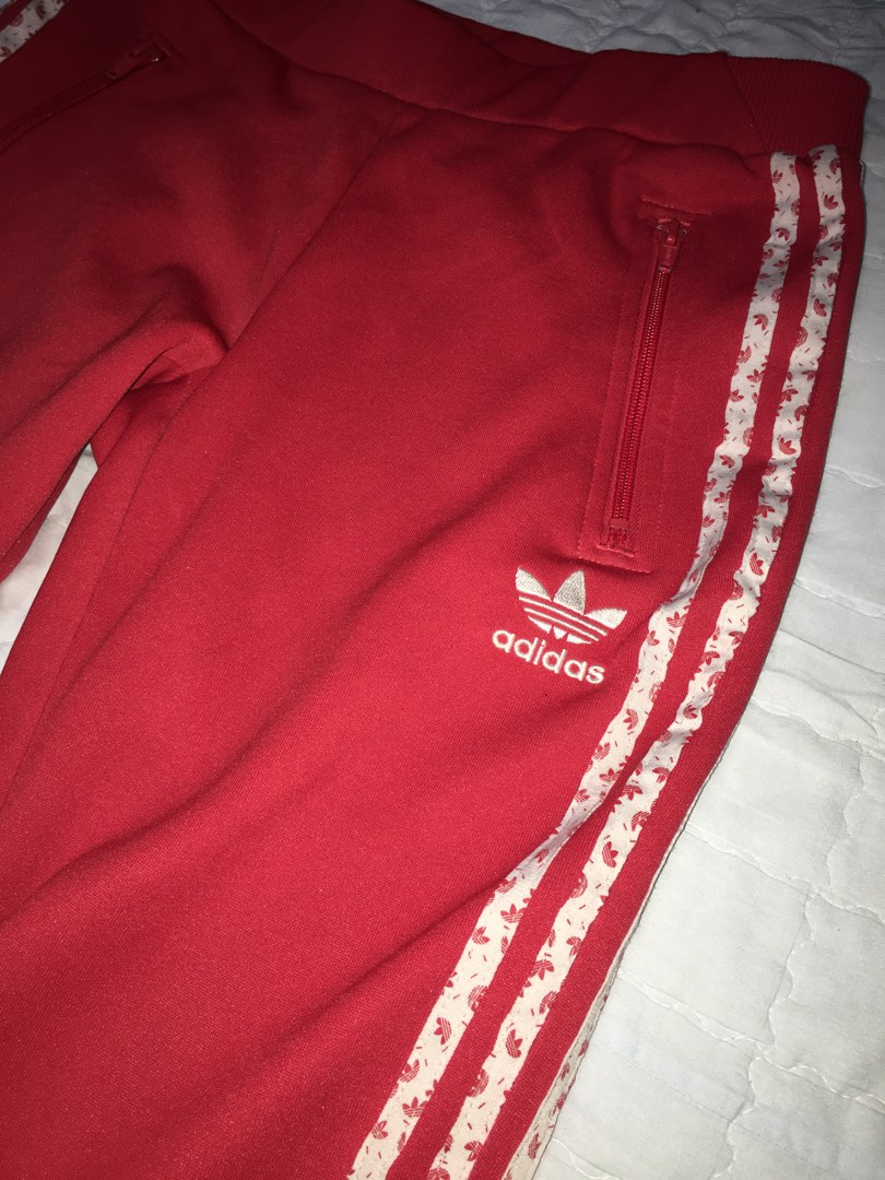 ADIDAS PANTS RED, Men's Fashion, Activewear on Carousell