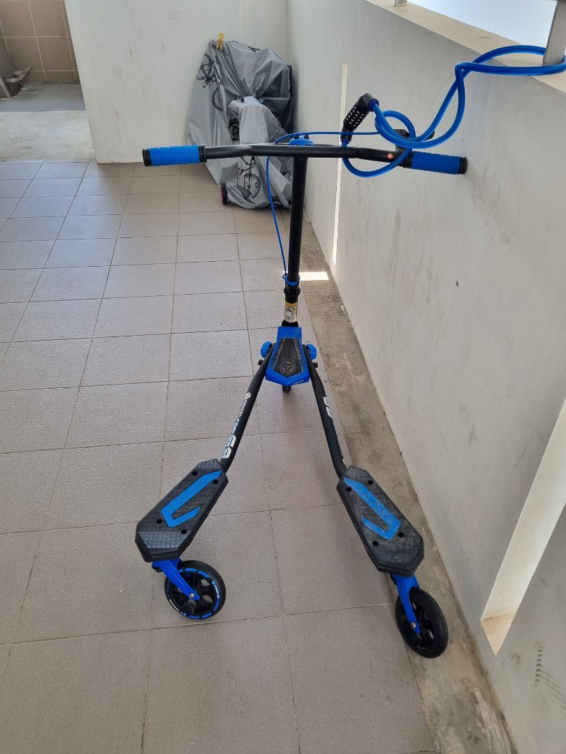 Kids Fliker Carver age 7, Sports Equipment, Bicycles & Parts, Bicycles ...