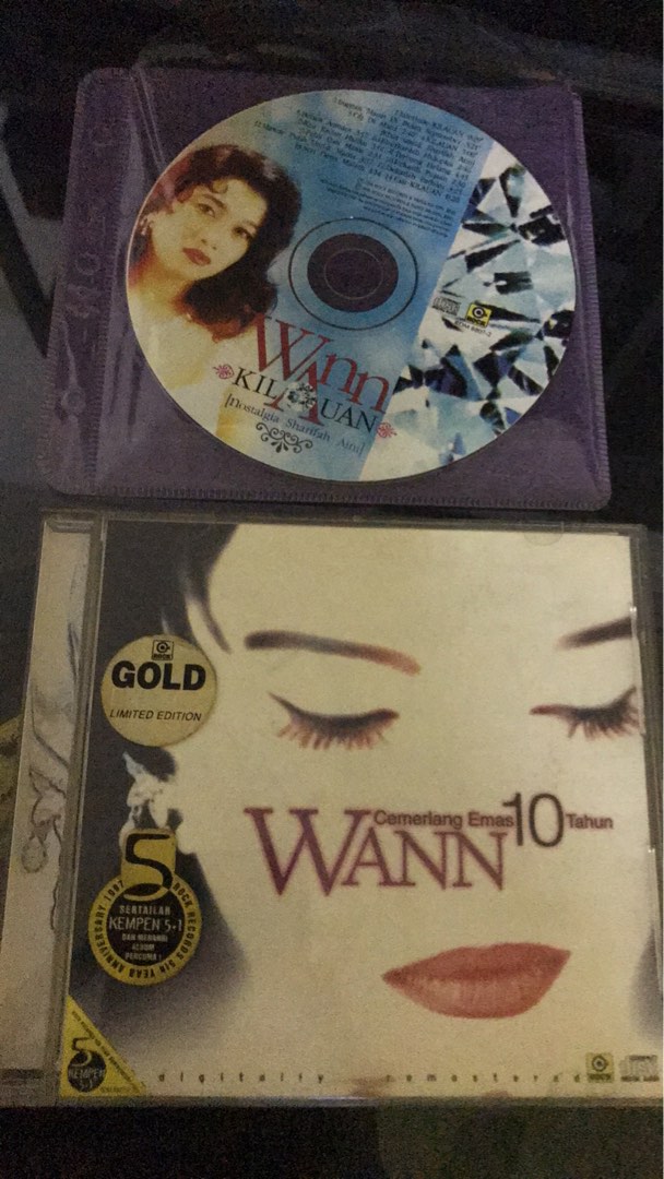Cd Wan Gold disc, Hobbies & Toys, Music & Media, CDs & DVDs on Carousell