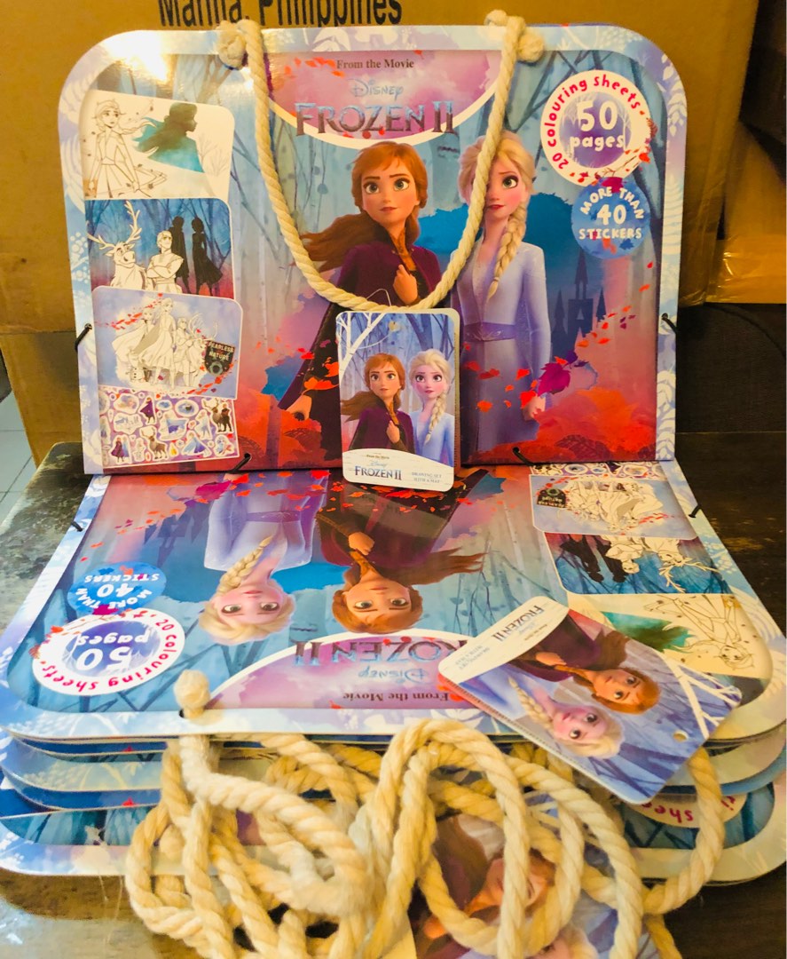 Disney Frozen 2 Portfolio Pad, Hobbies & Toys, Stationary & Craft ...