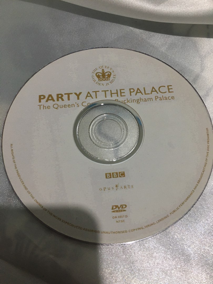 DVD- PARTY AT THE PALACE 2002, Hobbies & Toys, Music & Media, CDs ...
