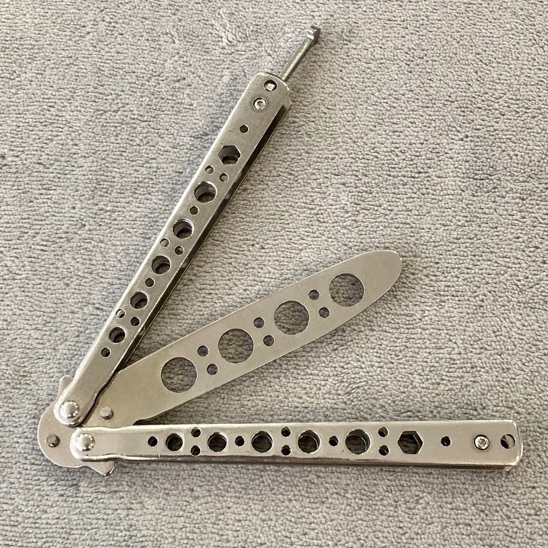 EDC Tactical Butterfly Knife Balisong Knife Trainer silver Training ...