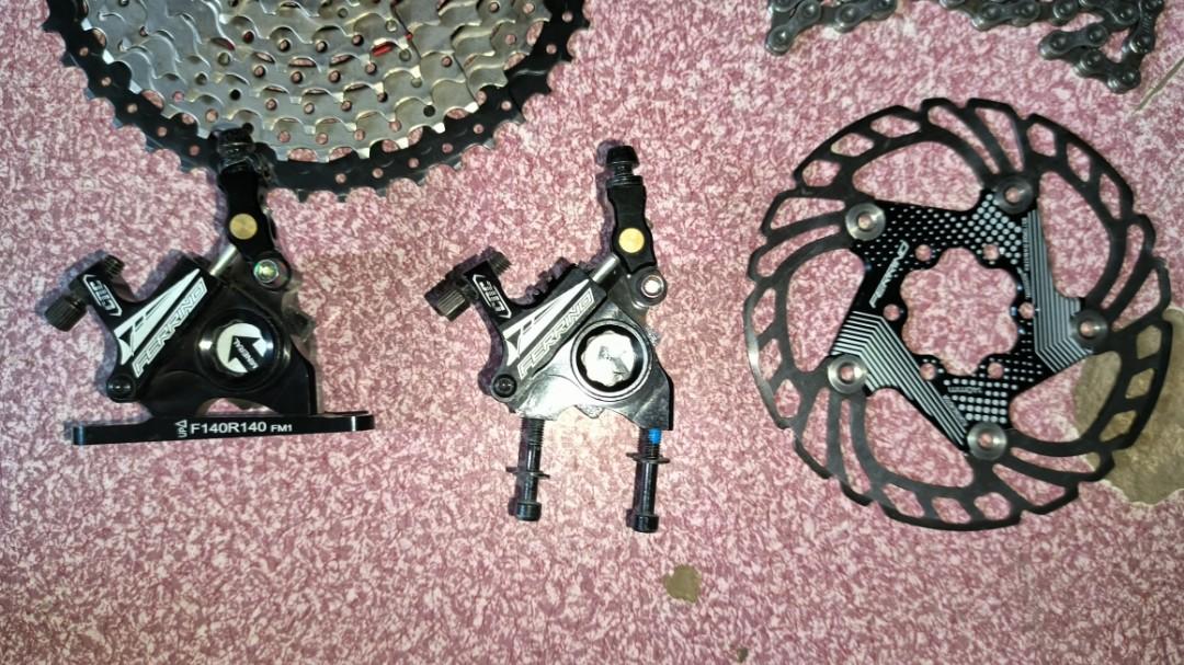 Ferrino Fantasy 1x11 GravelBike Semi Groupset, Sports Equipment ...