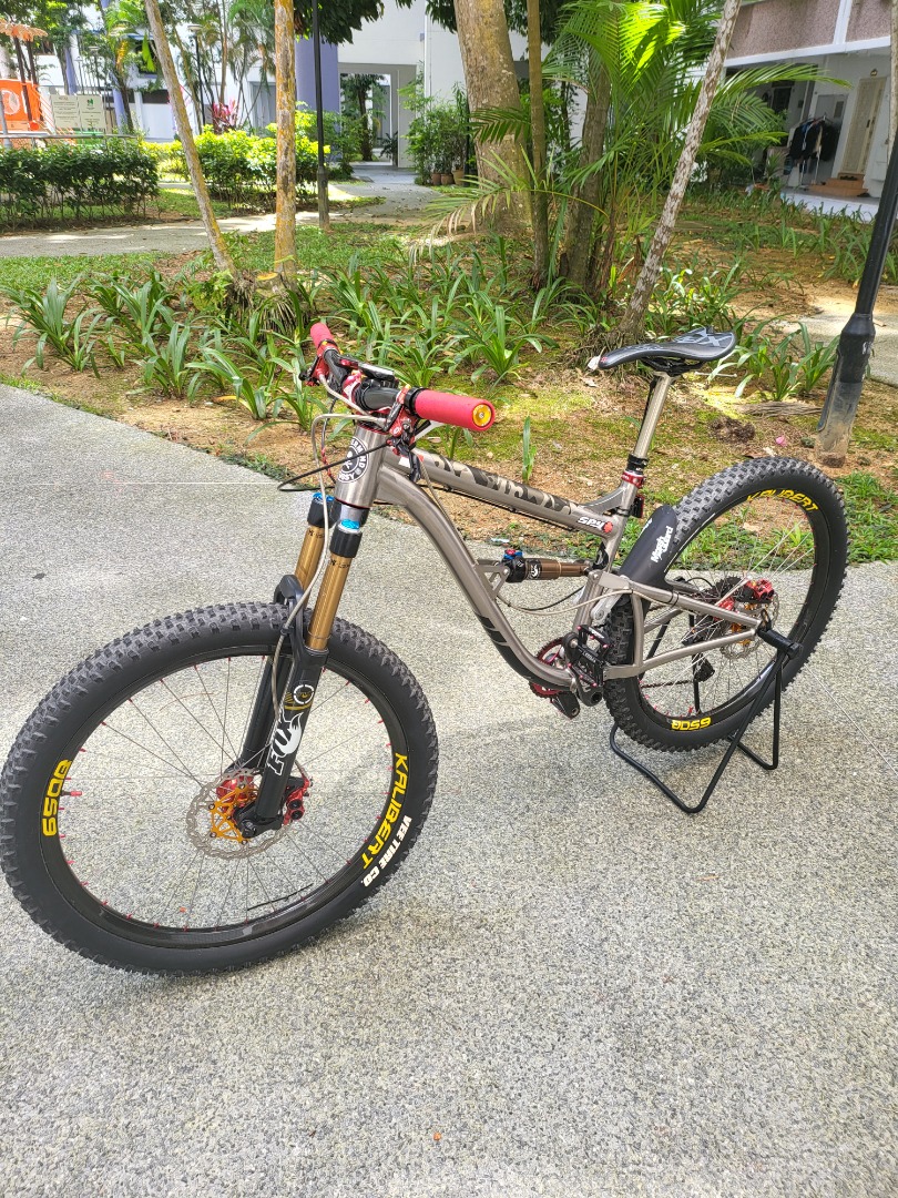Full-Sus Titanium Trail Bike, Sports Equipment, Bicycles & Parts ...