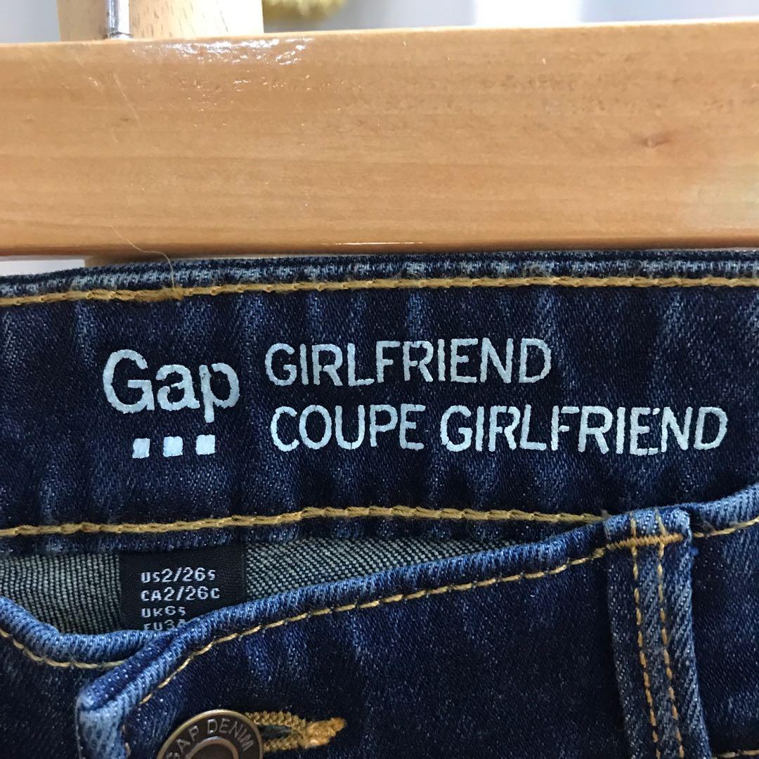 Gap Coupe Girlfriend Jeans, Women's Fashion, Bottoms, Jeans on Carousell