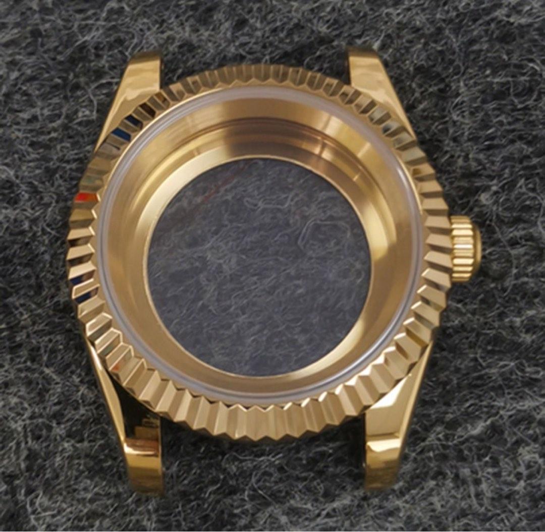 Gold fluted bezel with black out dial, Men's Fashion, Watches ...