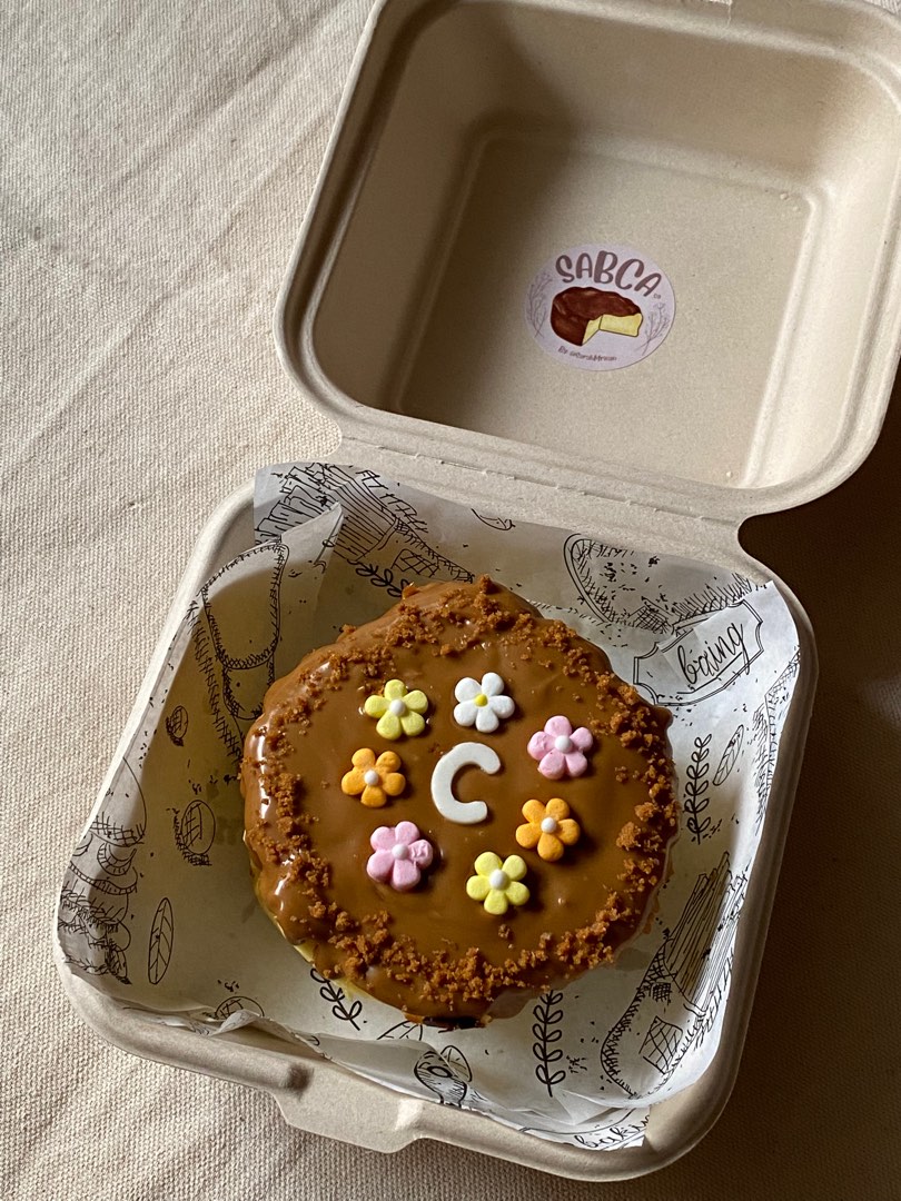 Halal bento burnt cheesecake, Food & Drinks, Homemade Bakes on Carousell