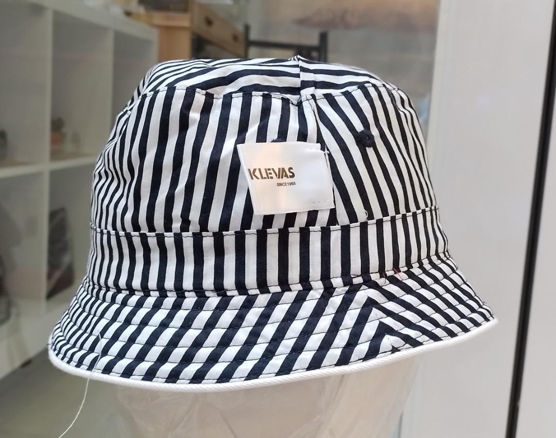KLEVAS Bucket Hat (Reversible), 男裝, 手錶及配件, 棒球帽、帽 - Carousell