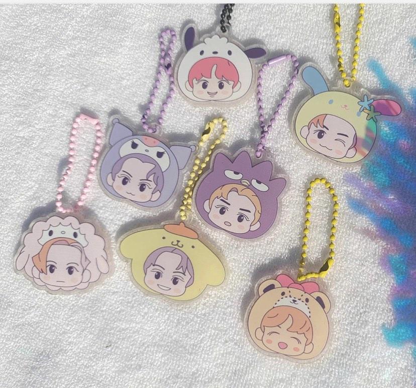 WTS NCT Sanrio pc keychain taeil johnny taeyong yuta kun doyoung ten ...
