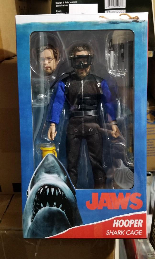 Neca Jaws 8" Clothed Action Figure Hopper Shark Cage, 興趣及遊戲, 玩具 & 遊戲類 ...