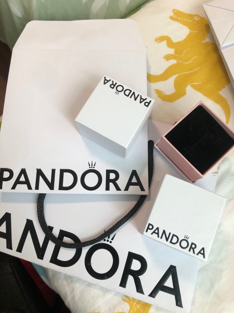 pandora ring box, Luxury, Accessories on Carousell