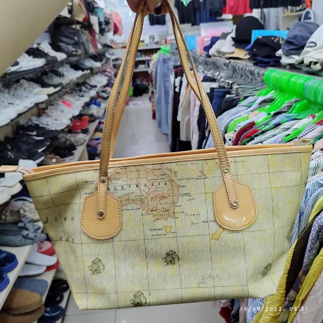 Paprika map bag, Women's Fashion, Bags & Wallets, Shoulder Bags on ...
