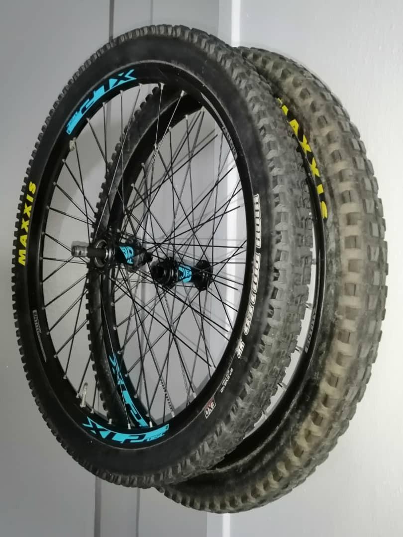 Polygon Xtrada 8 Entity 27.5" Wheel Set, Sports Equipment, Bicycles ...