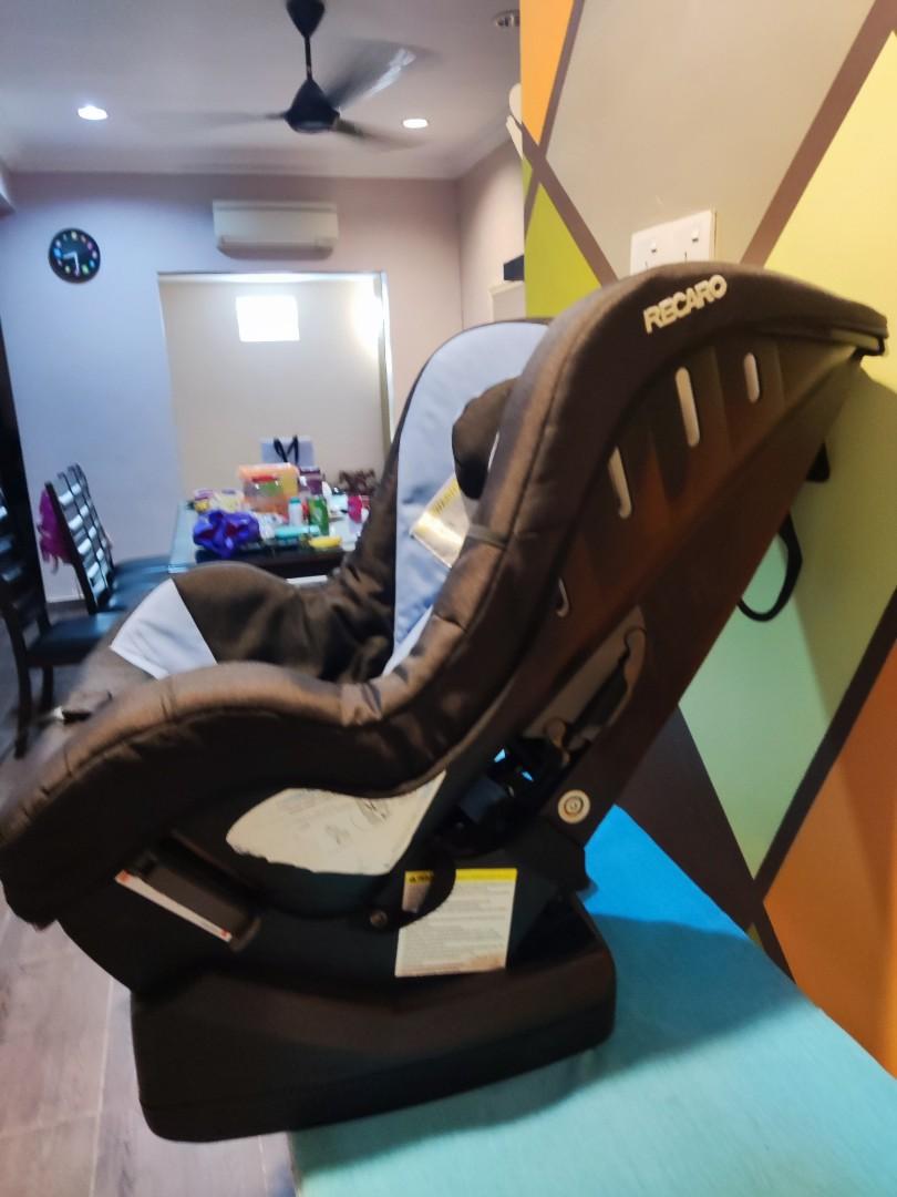 Recaro baby/child car seat, Babies & Kids, Going Out, Car Seats on ...