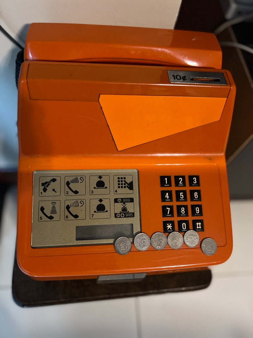 Singtel Payphone, Hobbies & Toys, Memorabilia & Collectibles, Vintage ...