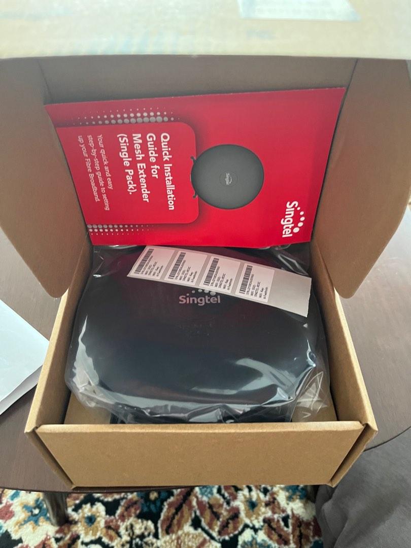 Singtel Wifi Mesh Extender, TV & Home Appliances, Electrical, Adaptors ...
