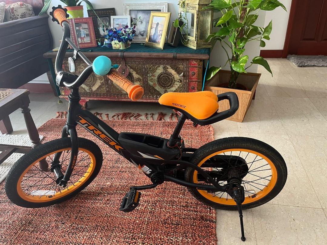 Trek 16'' inch kids bike, Sports Equipment, Bicycles & Parts, Bicycles ...