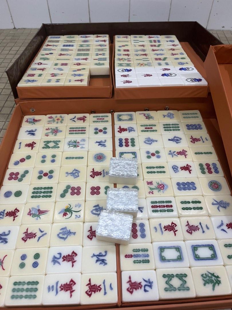 Complete Mahjong set used, Hobbies & Toys, Toys & Games on Carousell