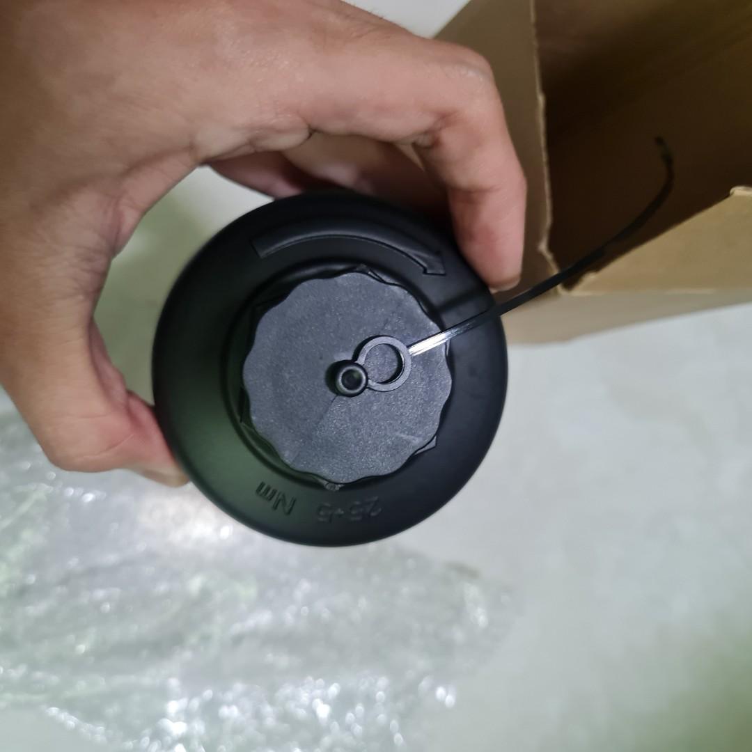 VW Golf Mk5 Oil Filter Housing Cap, Car Accessories, Accessories on ...