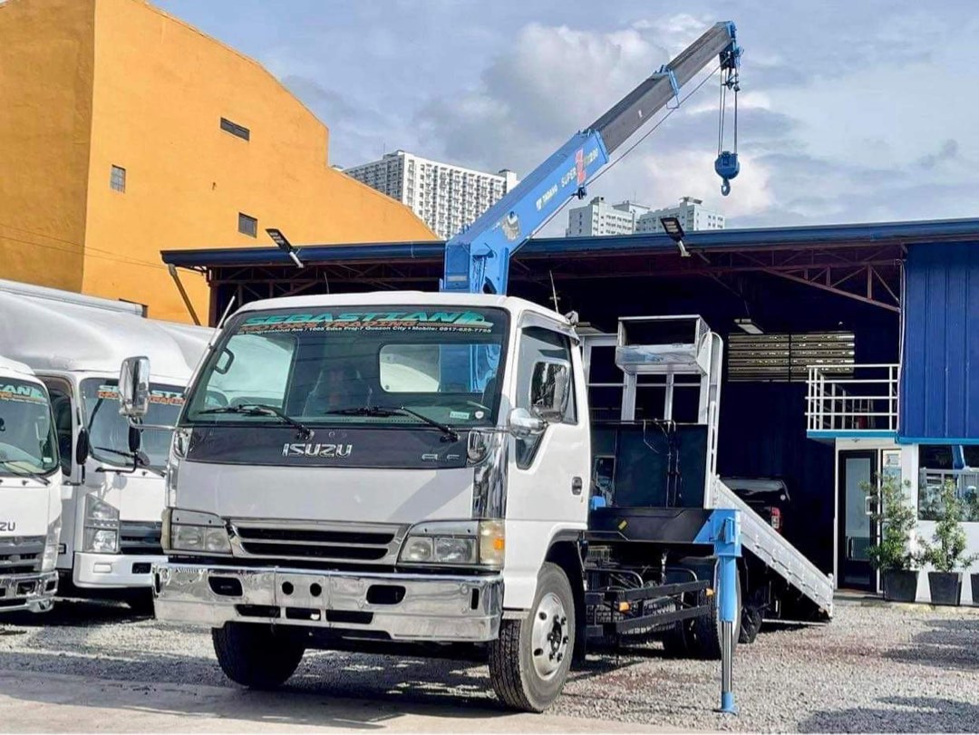 2021 Isuzu Elf Self Loader Car Carrier with Winch and Boom Crane 2.9T Tadano 3-Section 4HG1 ...
