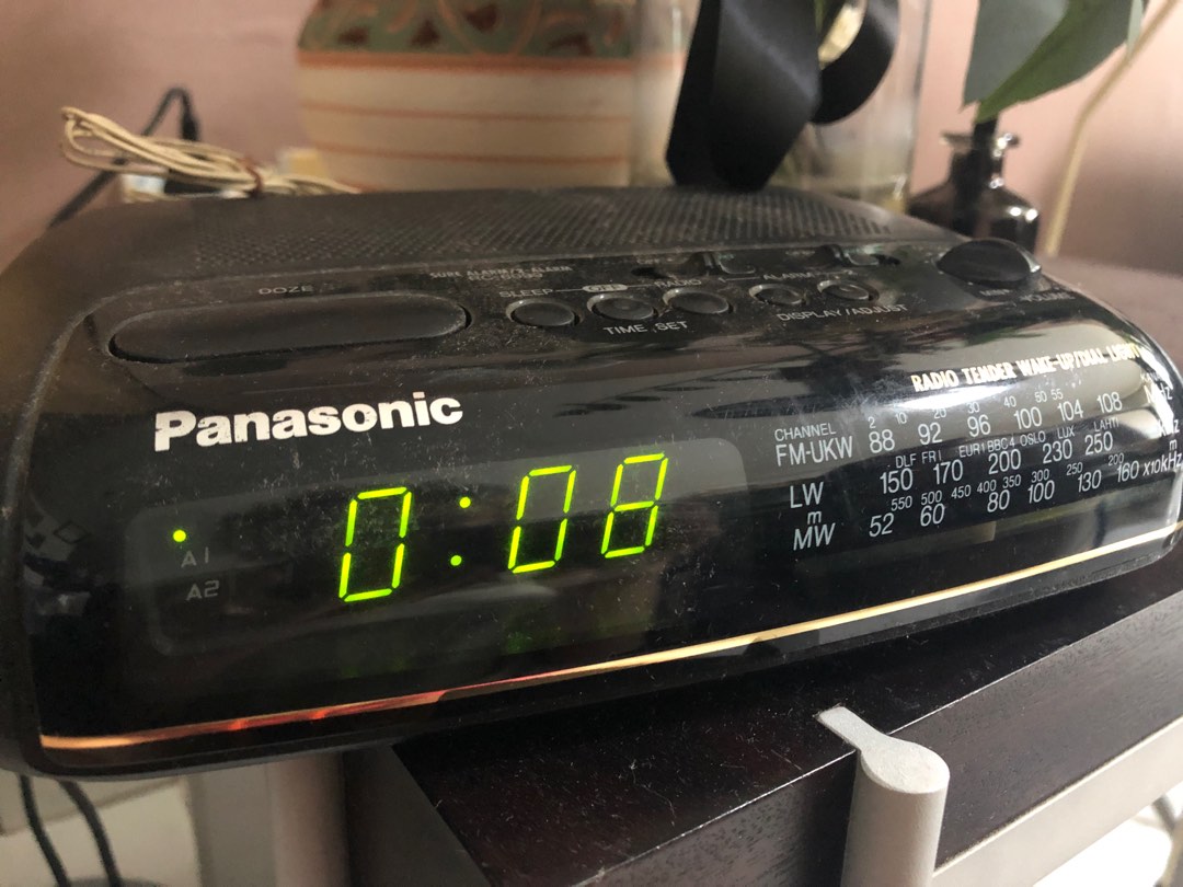 Antique Panasonic RC-6099 Radio, TV & Home Appliances, Other Home ...