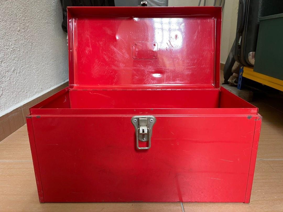 Antique Red Metalbox, Hobbies & Toys, Collectibles & Memorabilia ...