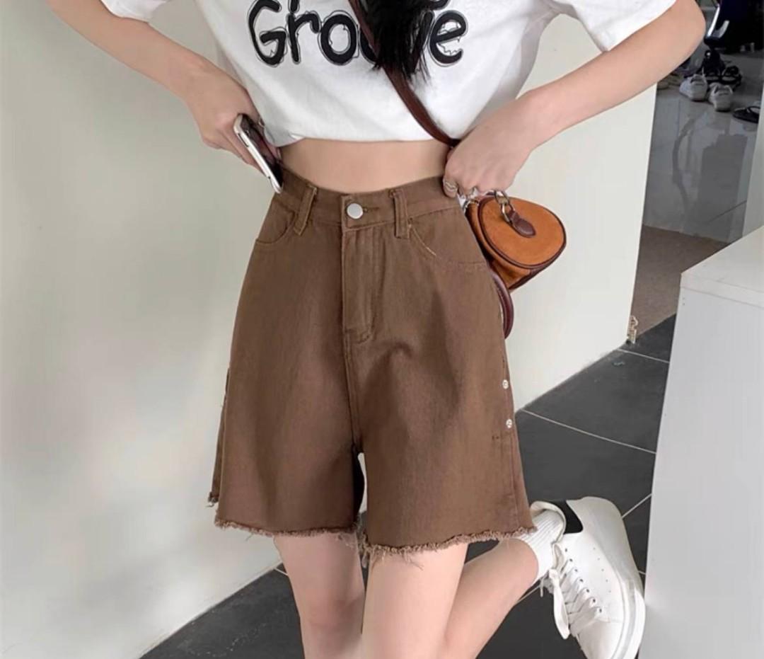Brown Denim shorts, Women's Fashion, Bottoms, Shorts on Carousell
