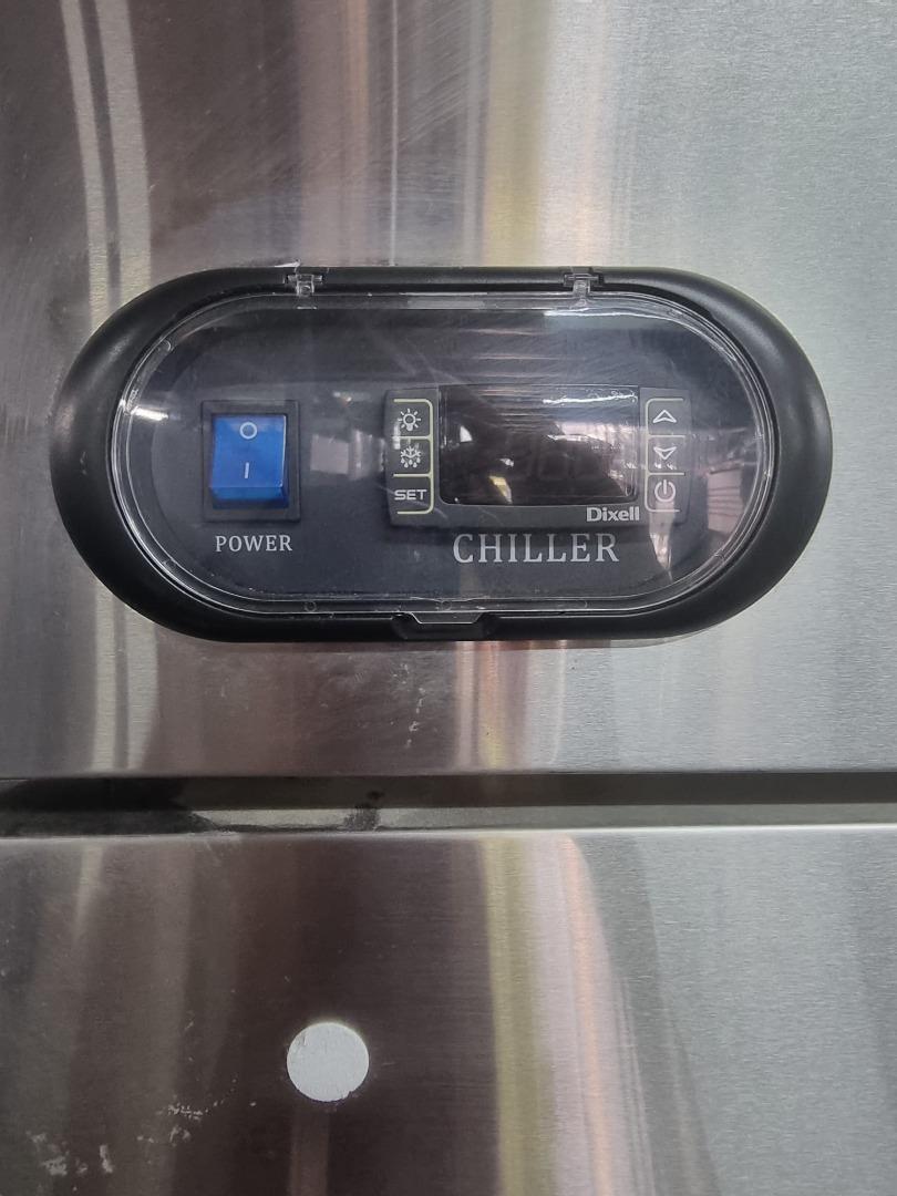 Chiller 2 Door Standing Upright Chiller Berjaya Stainless Steel Like ...
