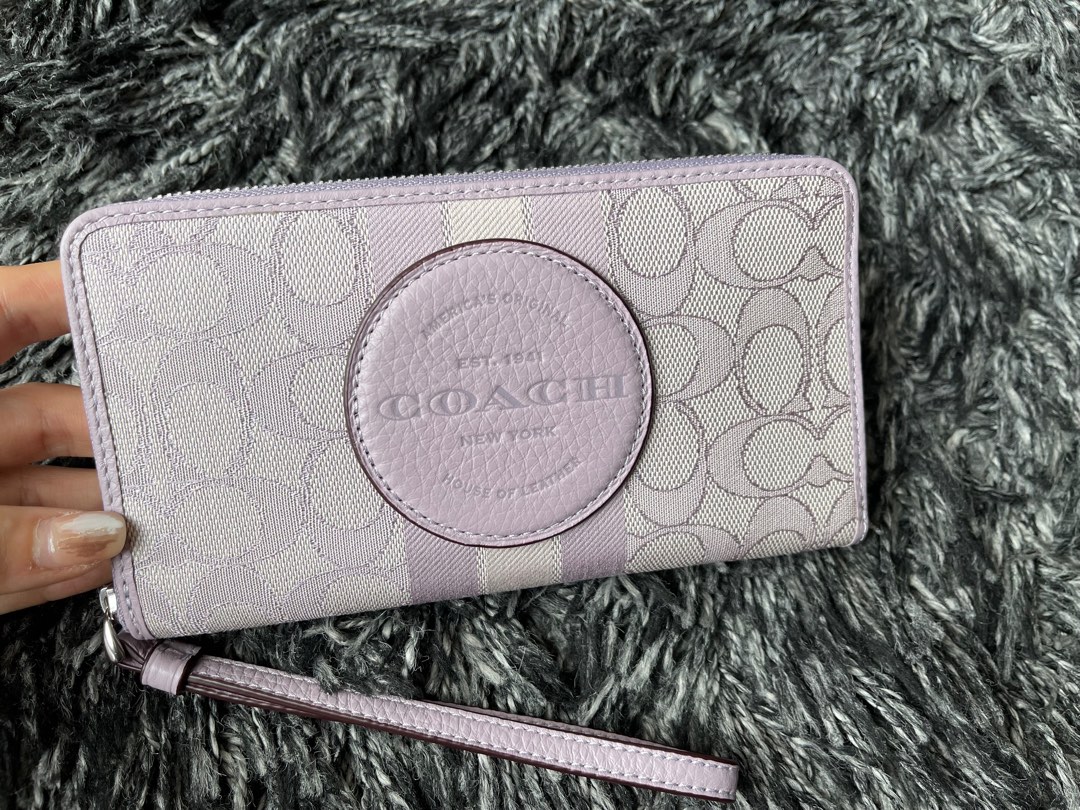COACH Dempsey Large Phone Wallet In Signature Jacquard With Stripe And ...
