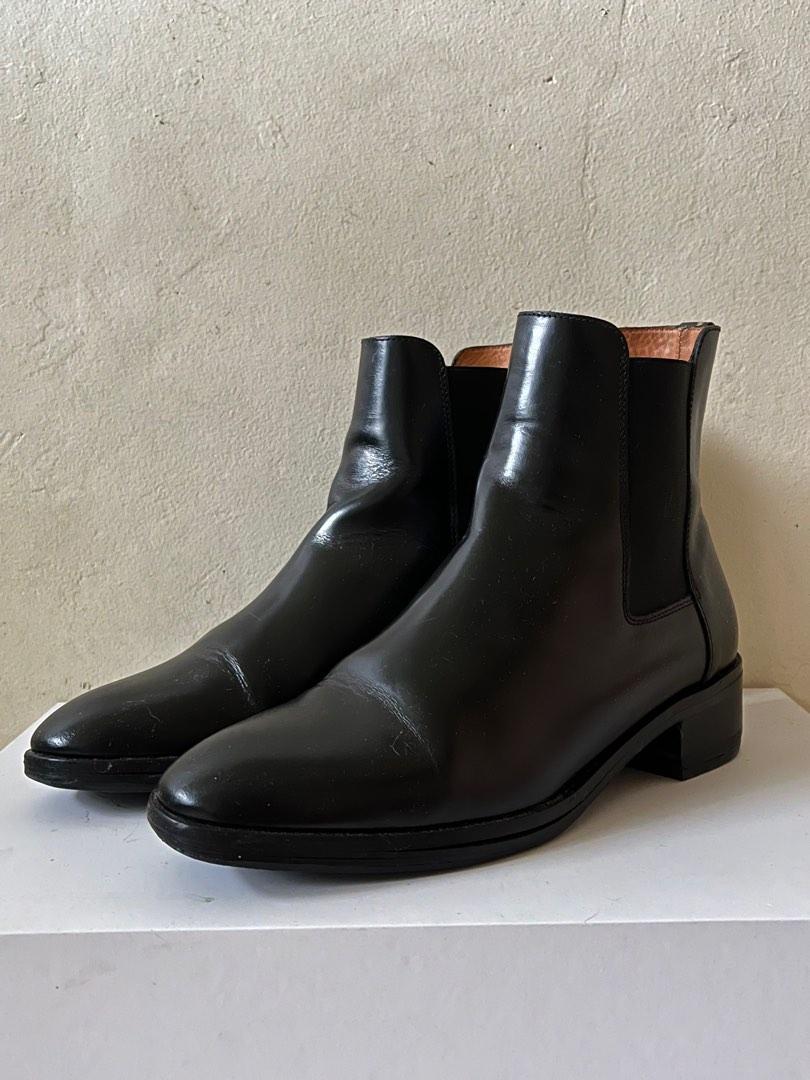 COS Chelsea Boots, Women's Fashion, Footwear, Boots on Carousell