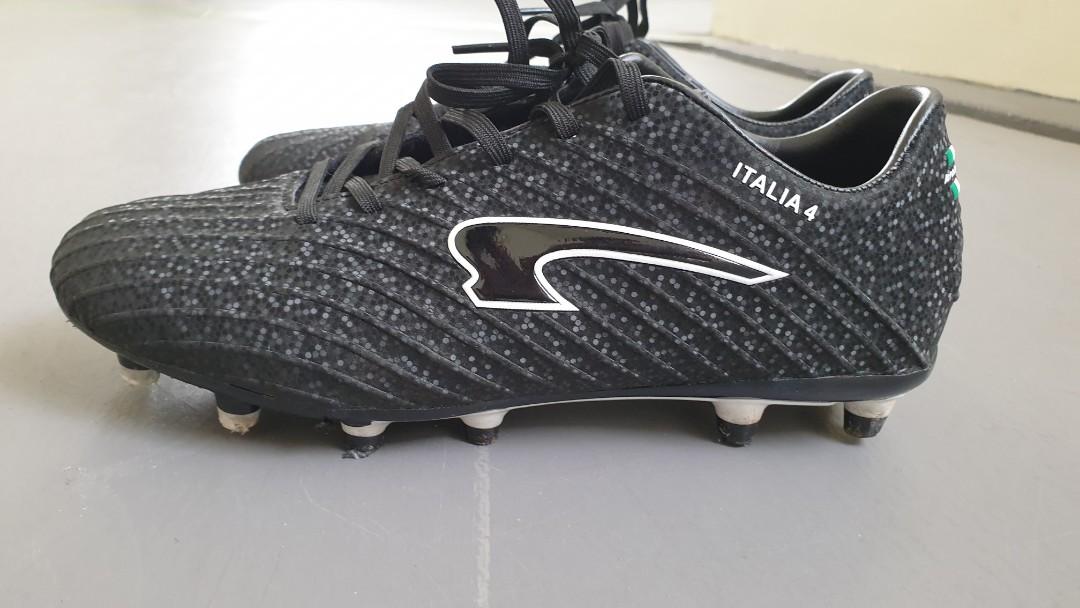 Football soccer boots Kronos Italia 4 size 40, Men's Fashion, Footwear ...