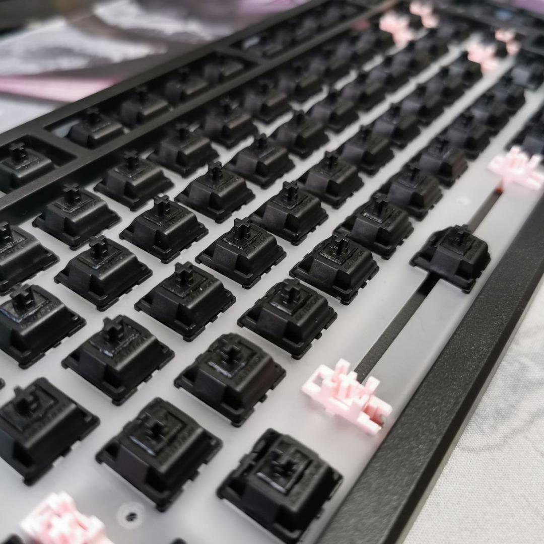 Fully Modded Custom 75% Mechanical Keyboard (without keycaps ...