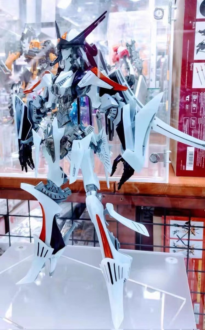 HSGK 1/100 HL-1 Hi-Leon 套件透明部件未上漆, 興趣及遊戲, 玩具 & 遊戲類 - Carousell