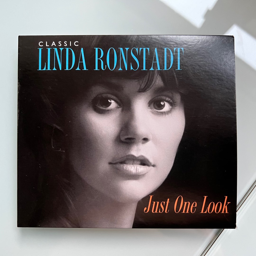 Linda Ronstadt Just One Look (Made in EU), 興趣及遊戲, 音樂樂器 & 配件, 音樂與媒體 - CD 及 DVD - Carousell