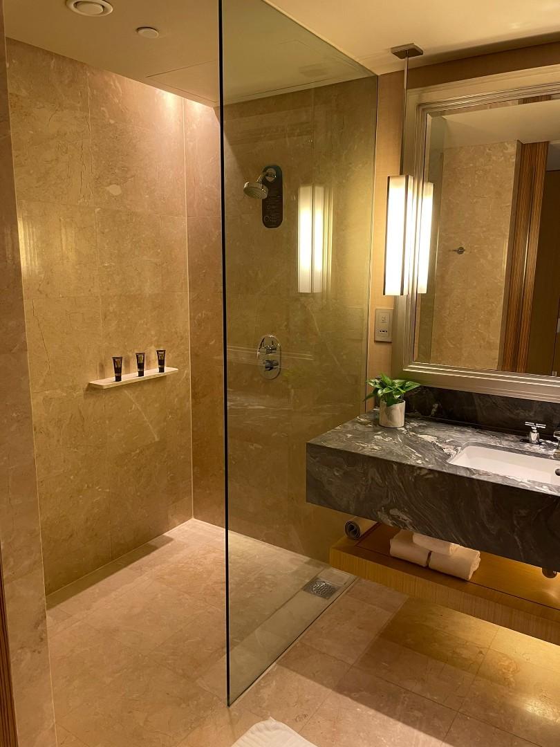 MBS Club Room Premier (84518382), Tickets & Vouchers, Local Attractions ...