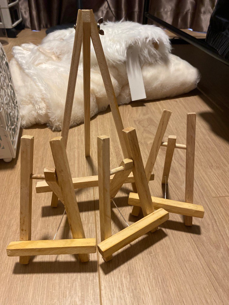 Mini easel stand, Furniture & Home Living, Home Decor, Other Home Decor ...