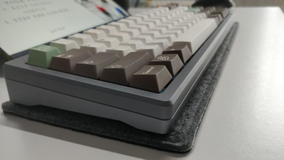 Grey Akko Mod005 + Lubed Stabs + Ursa PBT Clones + Akko CS Jelly Blacks ...