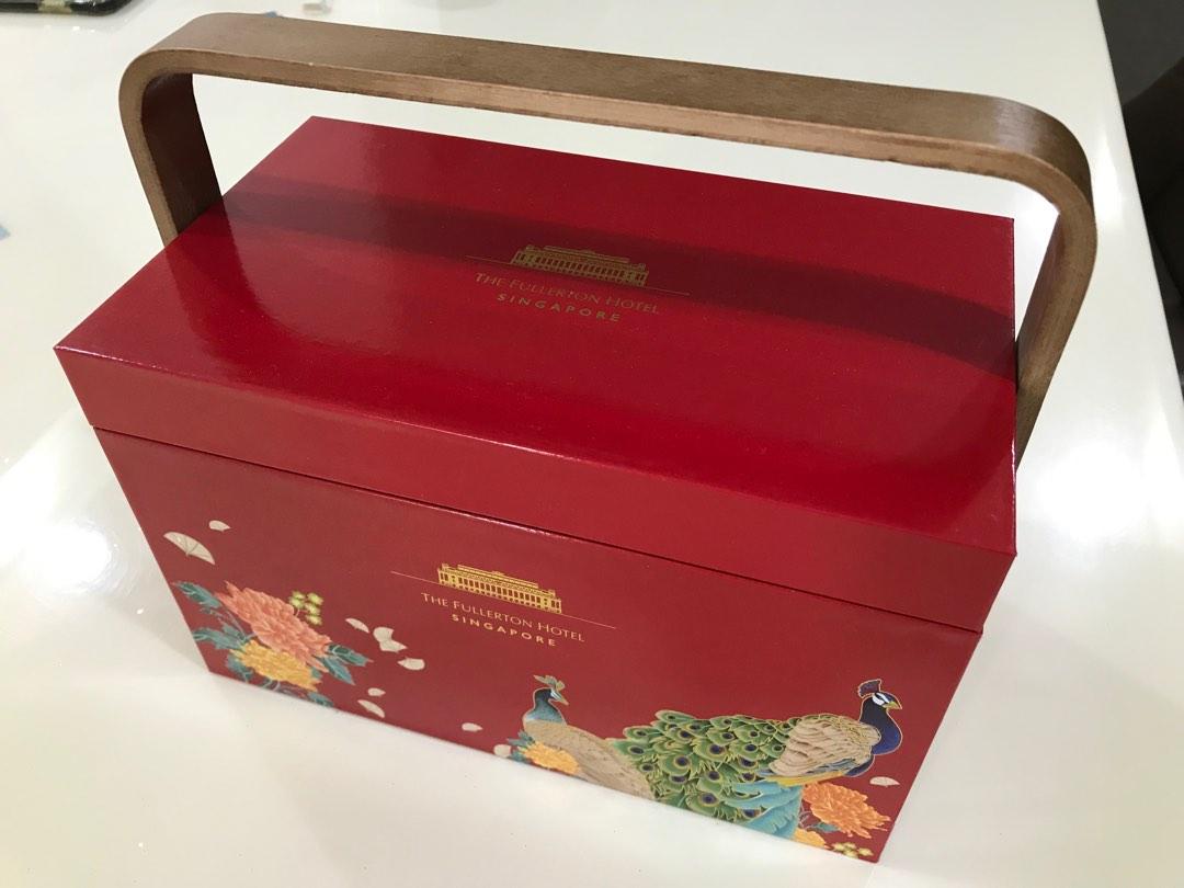 Mooncake box Collectibles (Fullerton Hotel) Year 2022, Hobbies & Toys ...