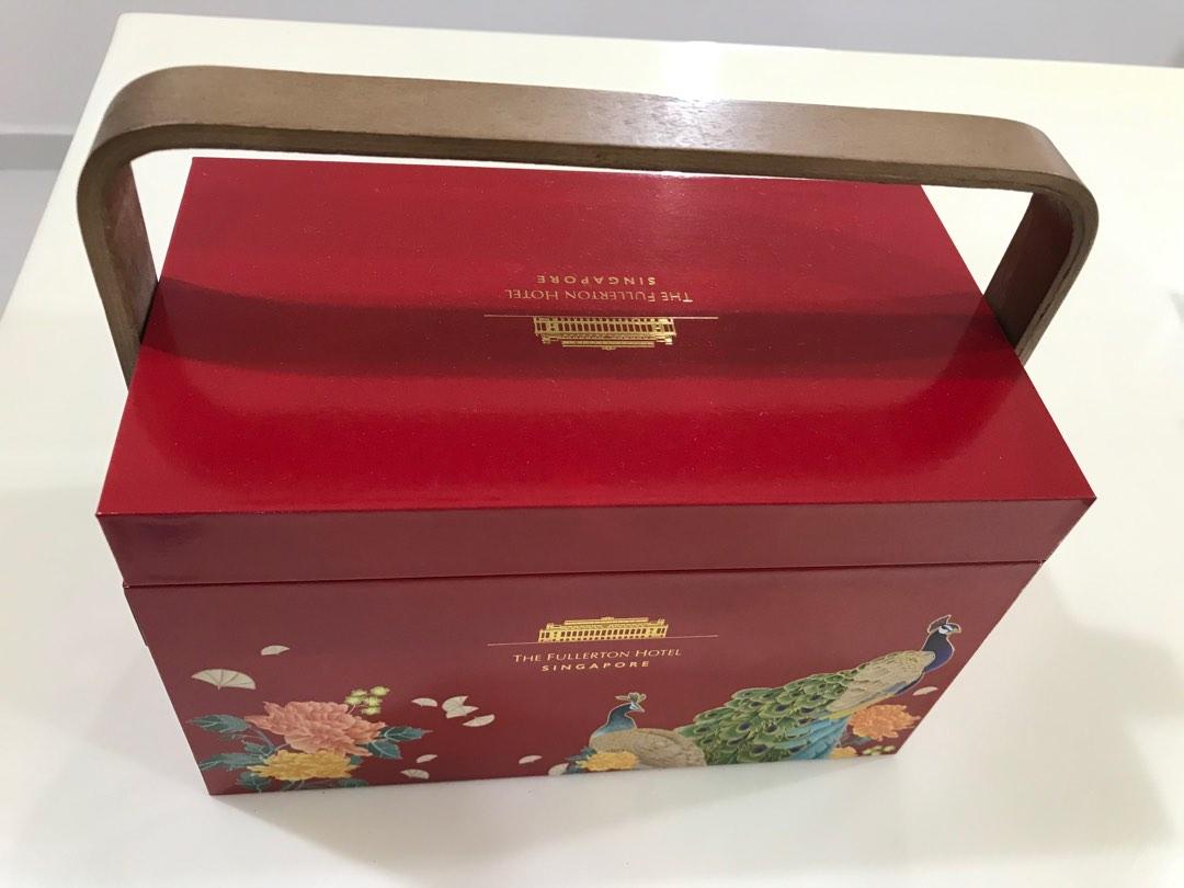 Mooncake box Collectibles (Fullerton Hotel) Year 2022, Hobbies & Toys ...