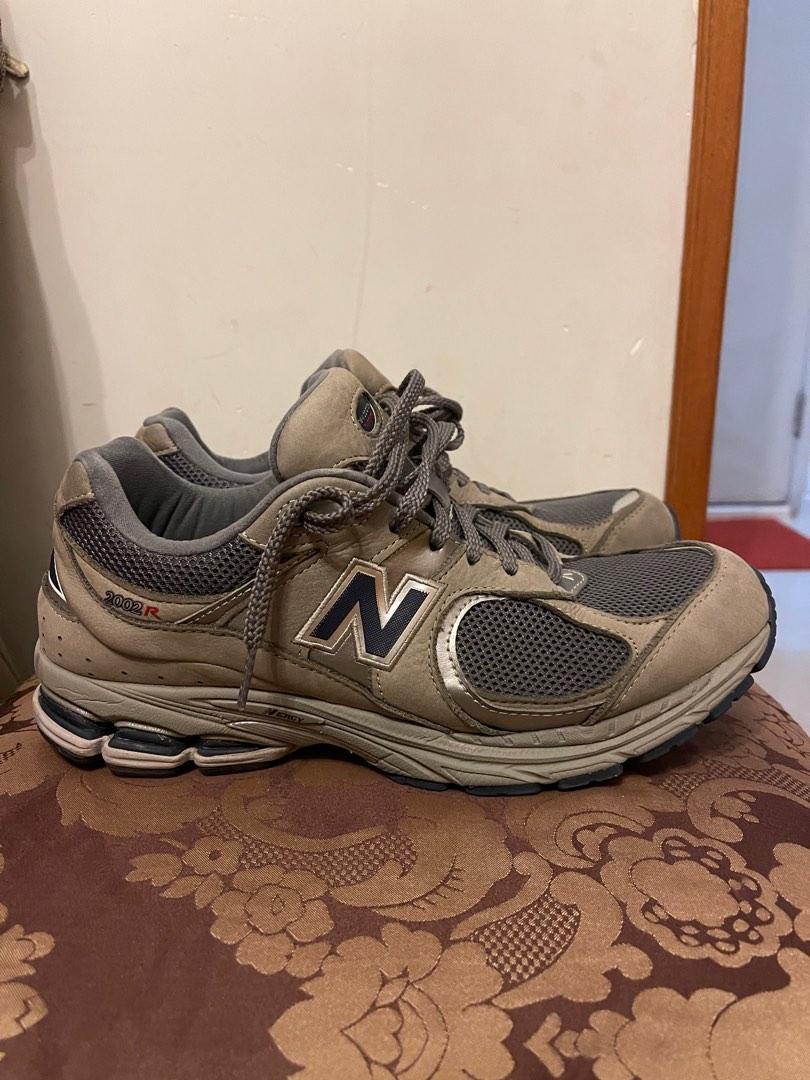 New Balance 2002R OG 'Light Grey' (ML2002RA) US10, 男裝, 鞋, 波鞋 - Carousell