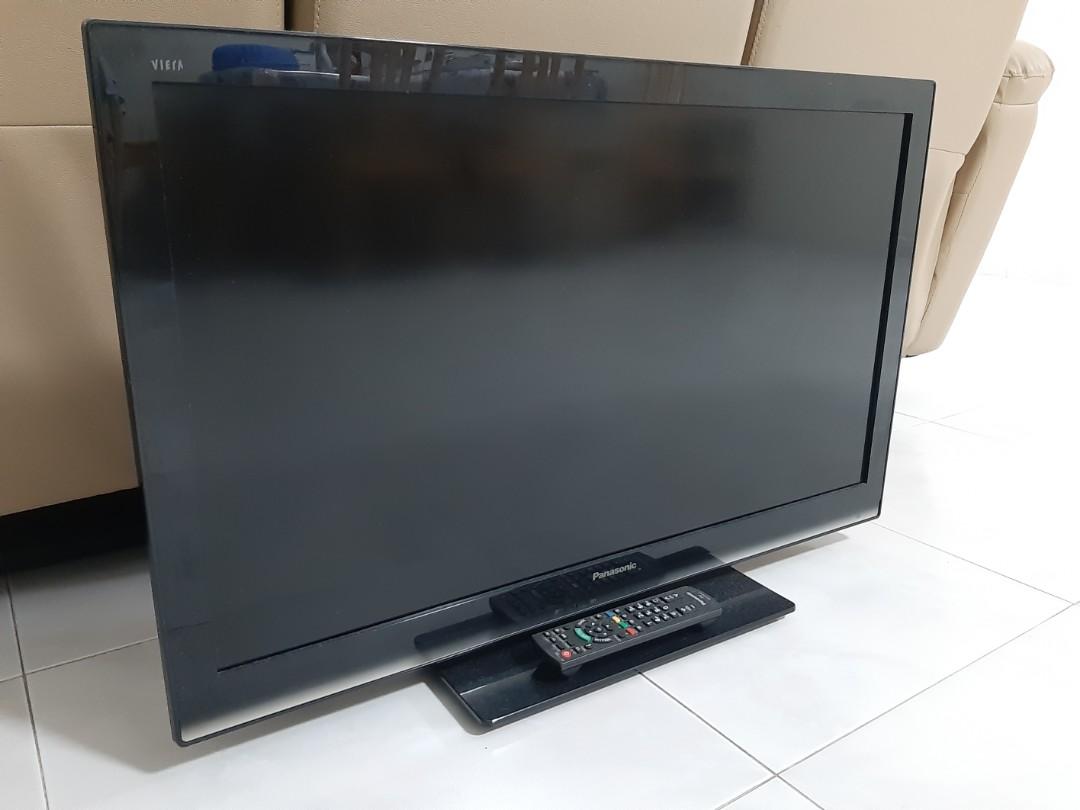 Panasonic Viera 32 Inch LCD TV, TV & Home Appliances, TV ...