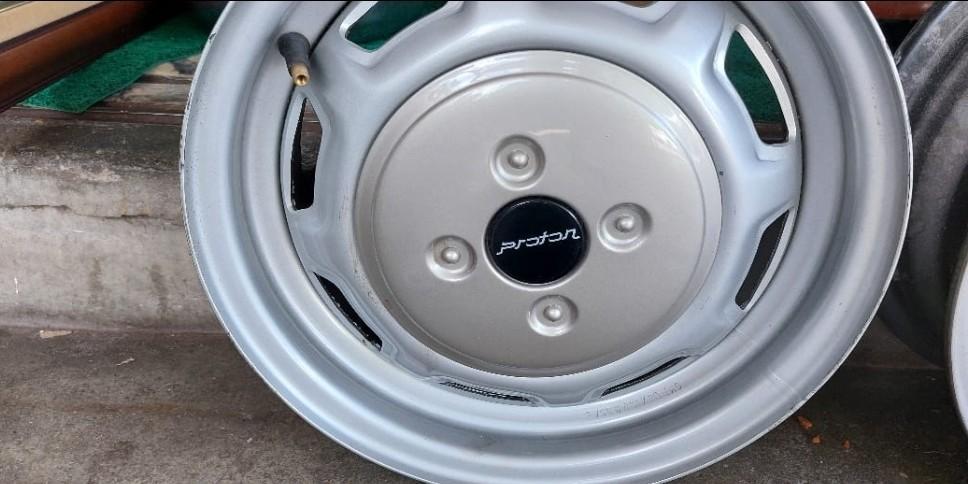 PROTON SAGA RIM ORIGINAL BESI MACAM BARU, Auto Accessories on Carousell