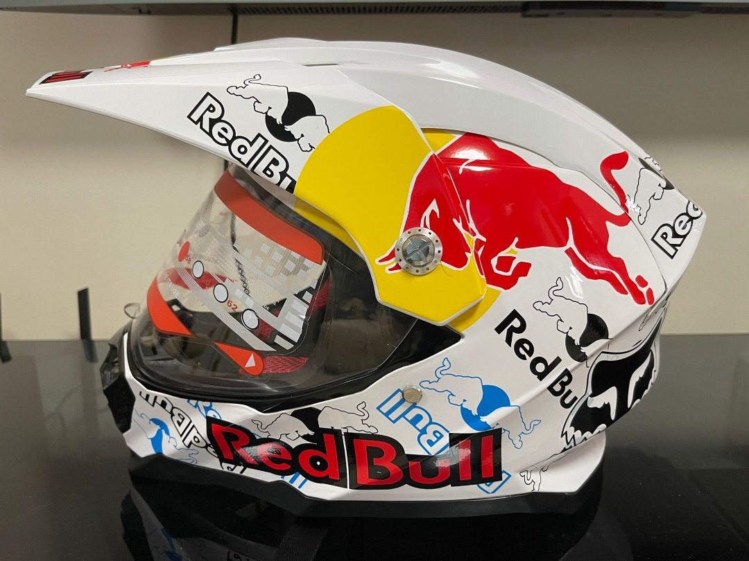 Red Bull White Full Face Dual Motor Sports Motorcycle Wonderful Array ...