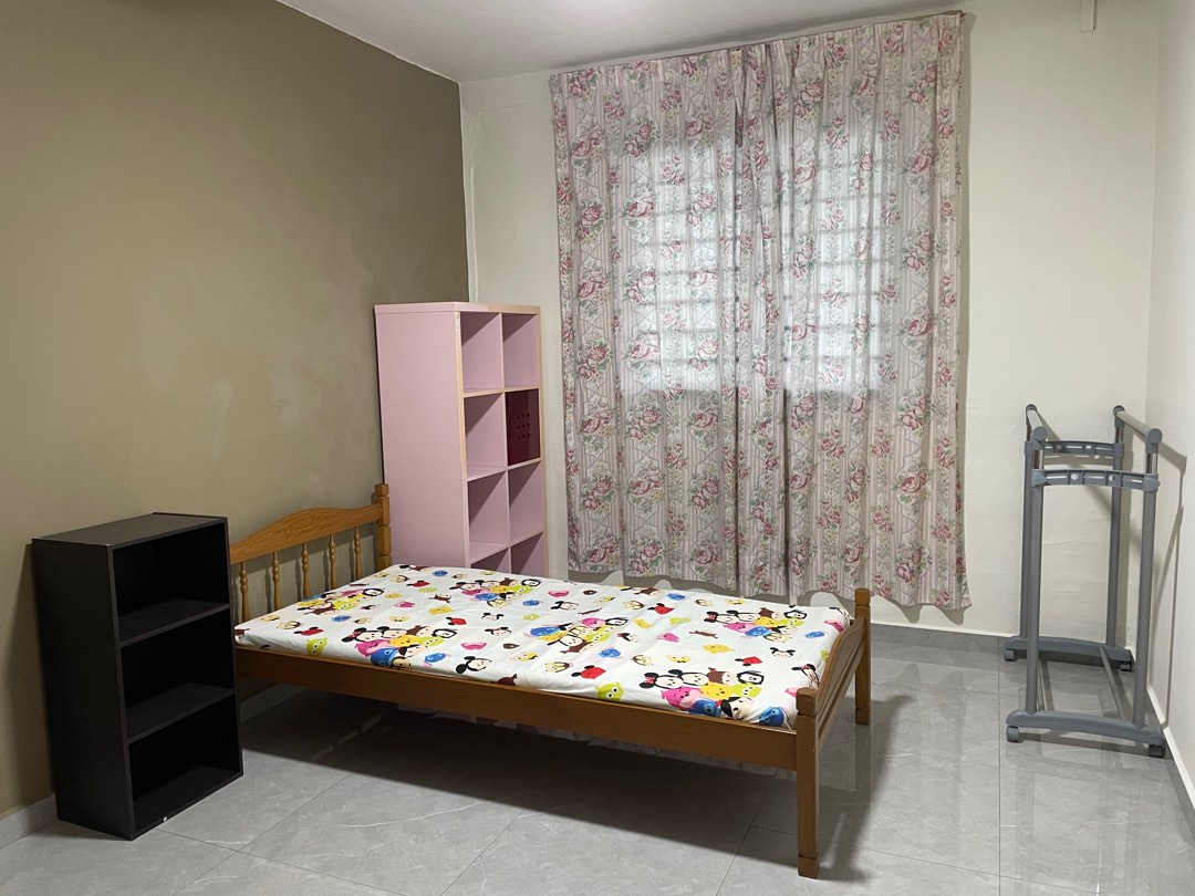 Rental of room, Property, Rentals, Room Rentals on Carousell