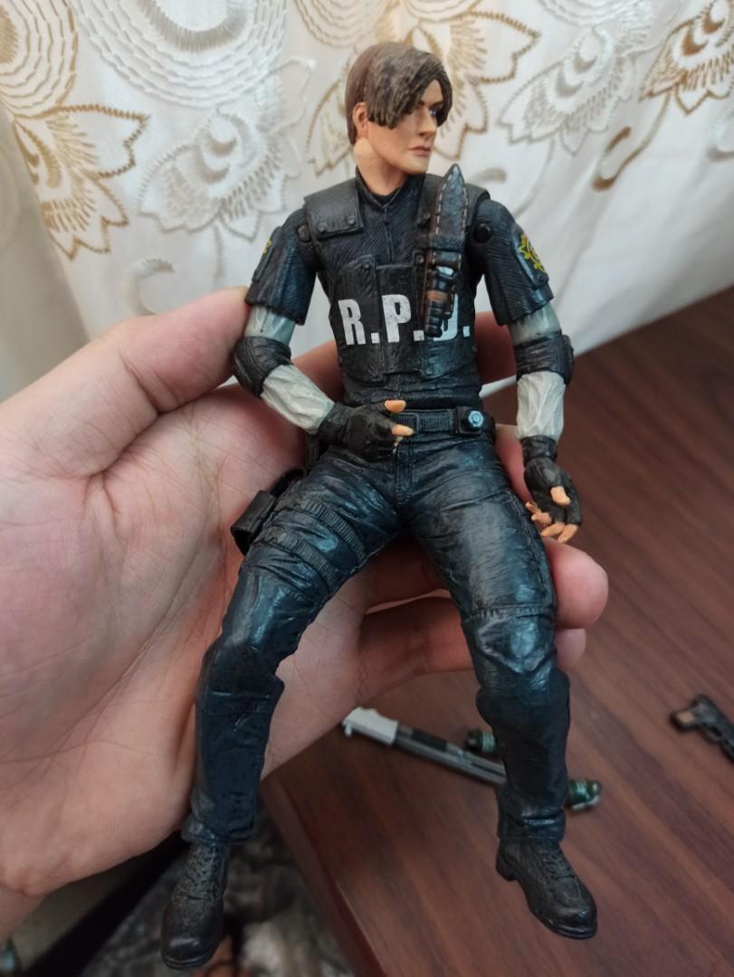 RESIDENT EVIL NECA, Hobbies & Toys, Toys & Games on Carousell