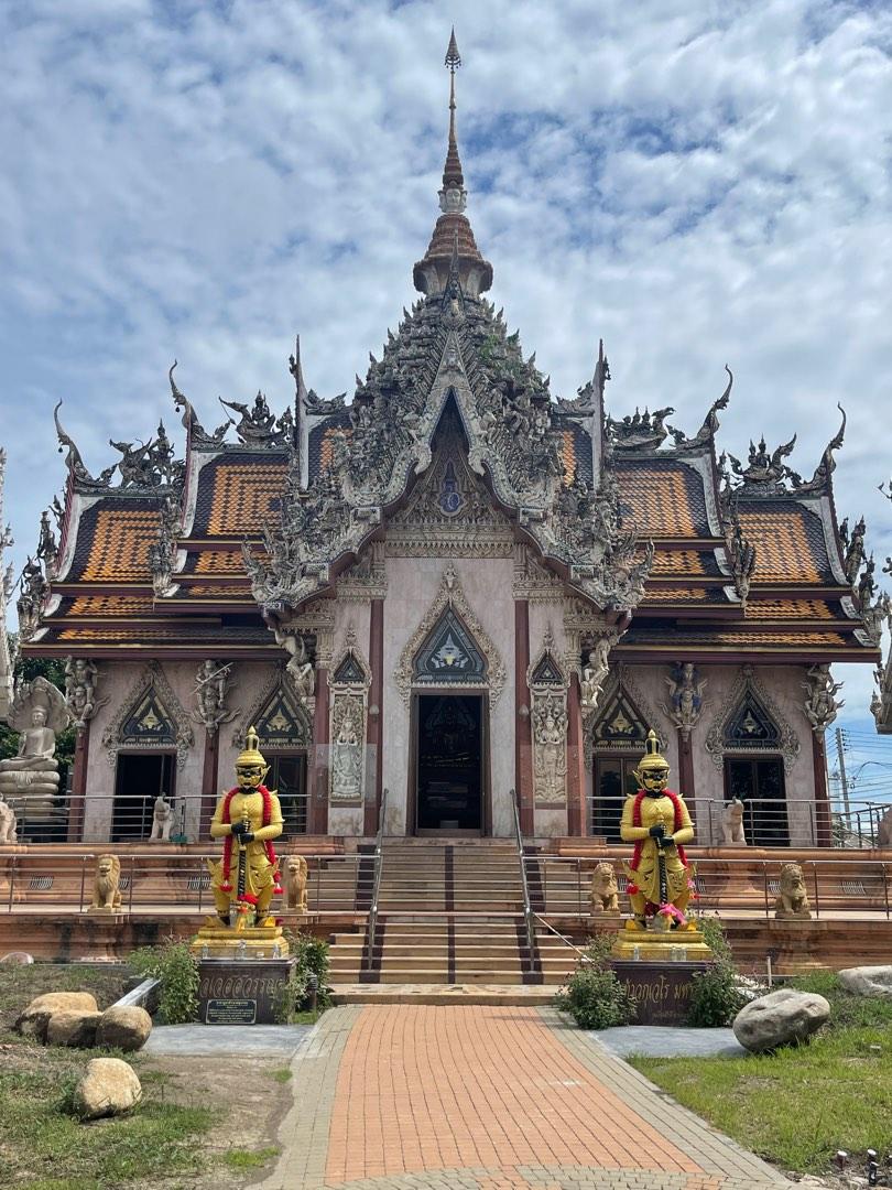 Rian Phra Rahu - Wat Srisathong (Rahu Temple), Hobbies & Toys ...