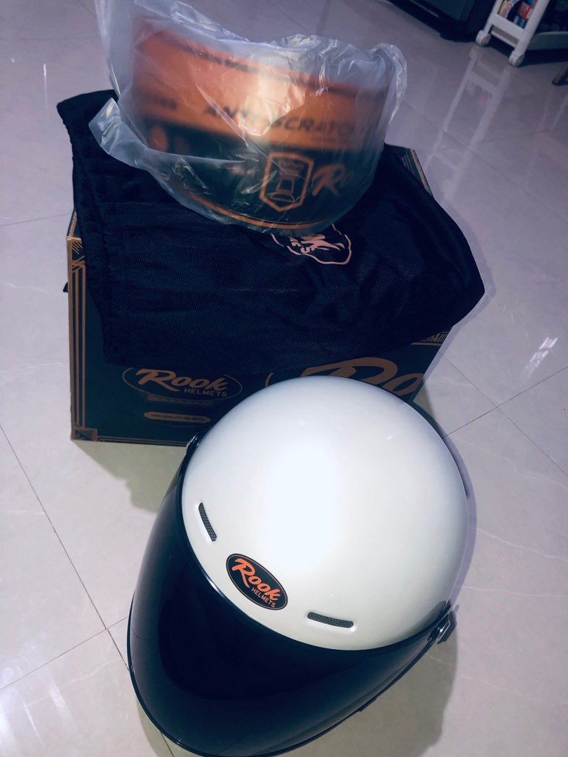 Rook Helmet, Motorbikes, Motorbike Parts & Accessories, Helmets and ...